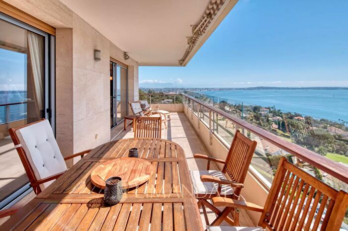 Appartement à vendre - Cannes, Californie Pezou - 3 pièces - 2 chambres