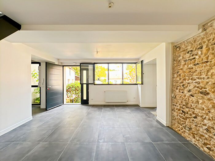 Maison à vendre - Mantes-la-Ville, La Vaucouleurs - 5 pièces - 3 chambres