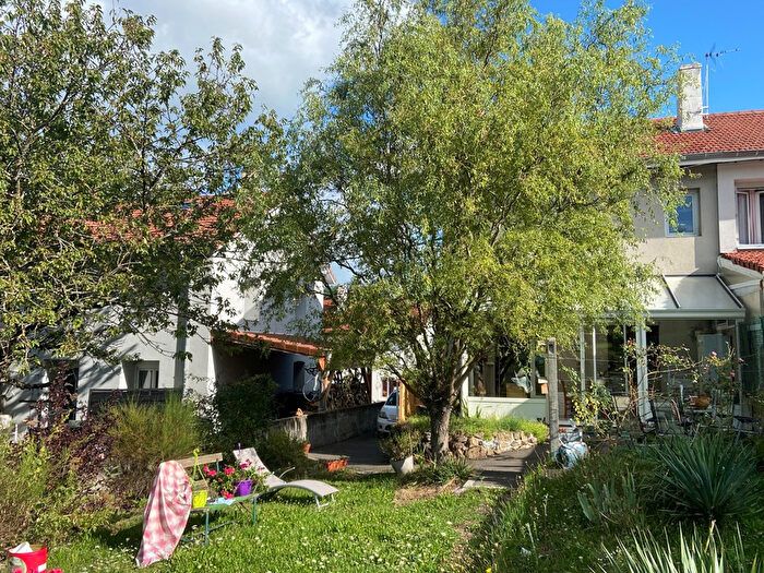 Maison à vendre - Roche-la-Molière - 4 pièces - 3 chambres