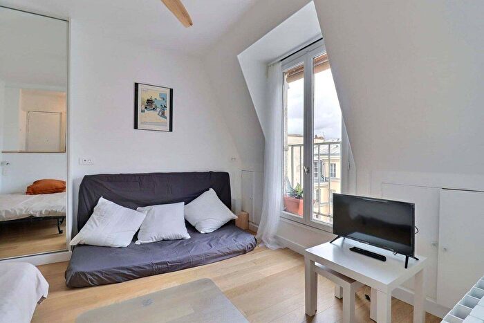 Appartement à louer - Saint Germain lAuxerrois, Paris er arrondissement - 1 pièce
