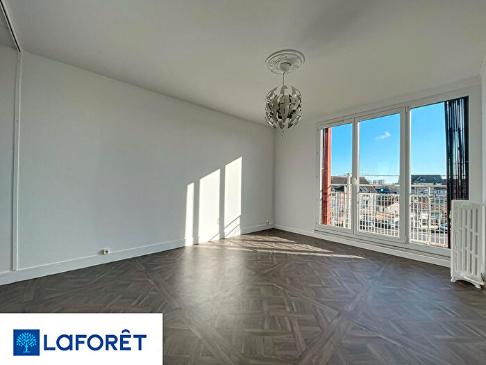 Appartement 4 pièces à louer à Melun, Montaigu