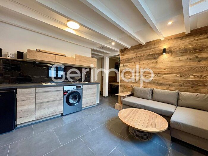 Appartement à louer - Bonlieu, Annecy - 2 pièces - 1 chambre