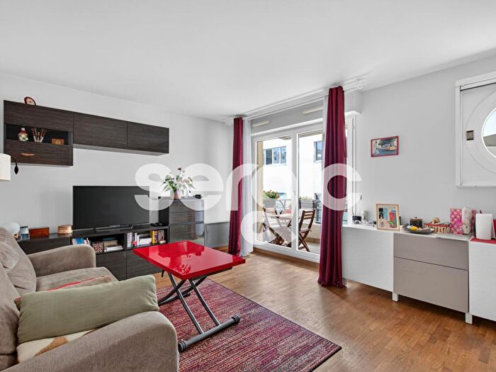 Appartement 2 pièces à Issy-les-Moulineaux, Centre-ville, Corentin Celton, Les Varennes, à vendre