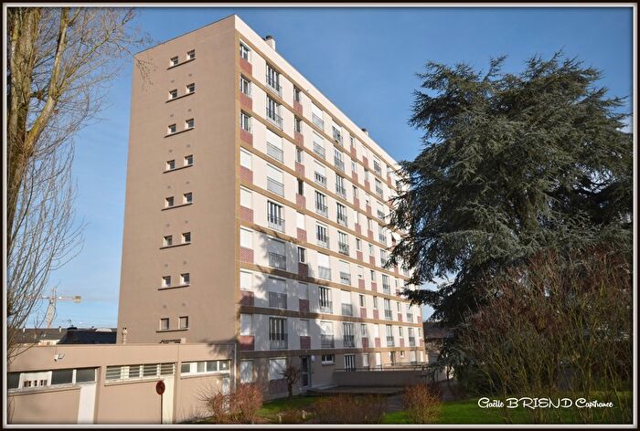 Appartement à louer - Quartiers Sud-Est, Francisco Ferrer - 3 pièces - 2 chambres