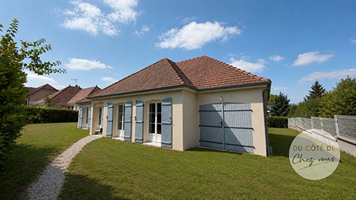 Maison 6 pièces à vendre à Saint-Parres-aux-Tertres