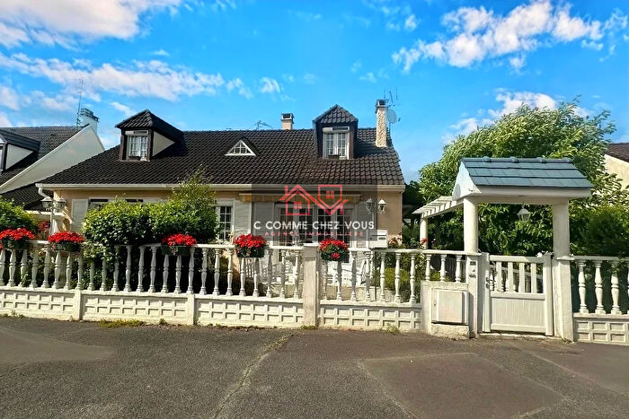 Maison à vendre - Ozoir-la-Ferrière - 7 pièces - 5 chambres