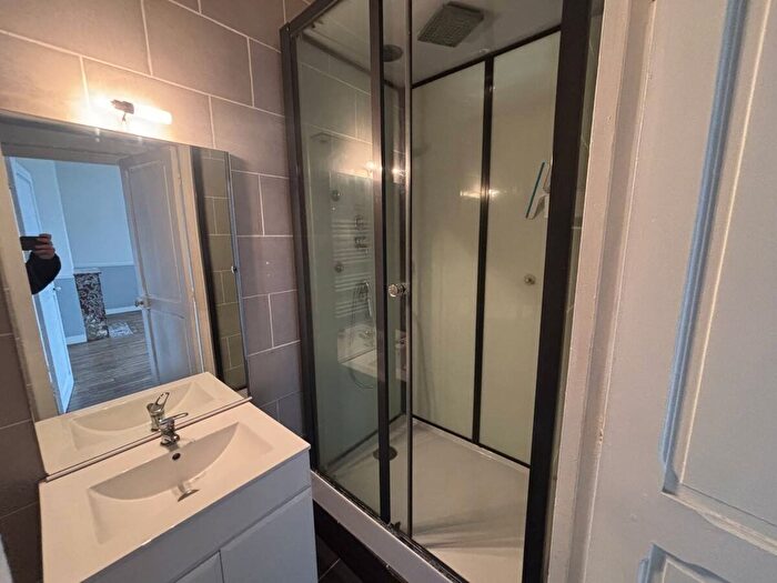 Appartement à louer - Paul Froment-Huit Mais, Vitry-sur-Seine - 3 pièces - 2 chambres