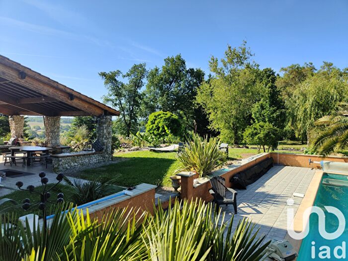 Maison à vendre - Xaintrailles - 5 pièces - 4 chambres