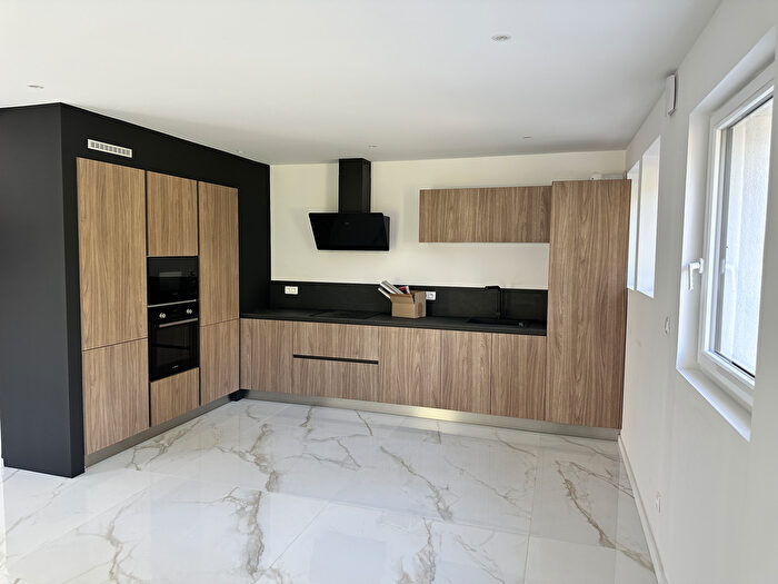 Appartement à louer - Mulhouse, Rebberg - 3 pièces - 2 chambres