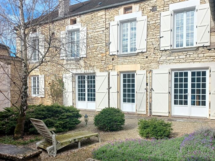 Maison à vendre - Tanlay - 6 pièces - 3 chambres