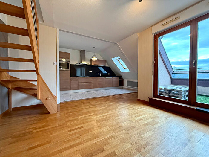 Appartement à louer - Horbourg-Wihr - 3 pièces - 2 chambres