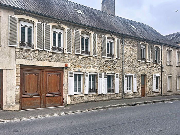Maison 7 pièces à vendre à Isigny-sur-Mer