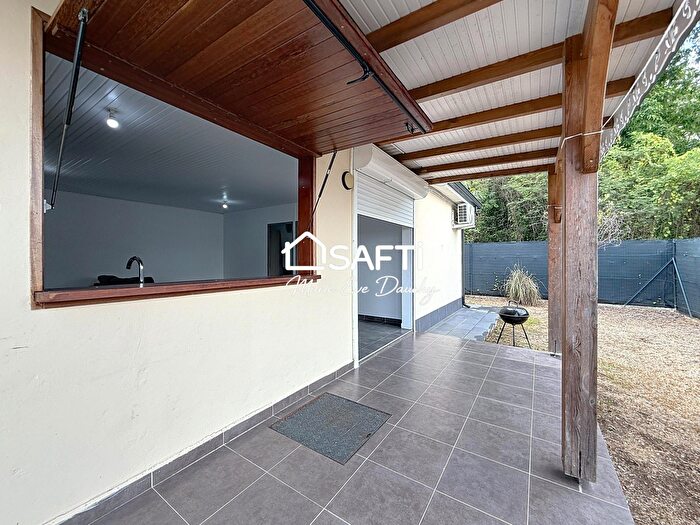 Maison 3 pièces à Le Moule, à louer