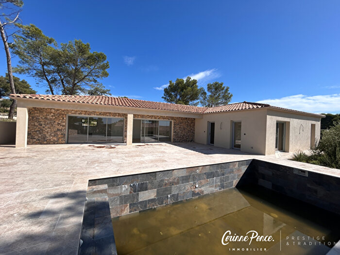 Maison à vendre - Nîmes - 5 pièces - 4 chambres