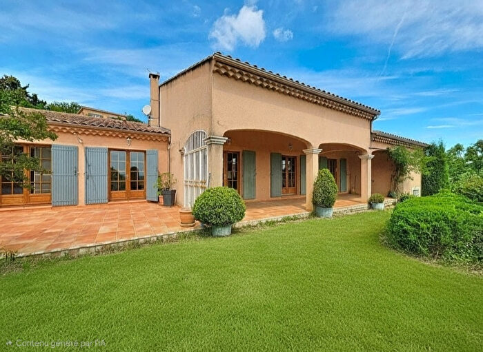 Rochefort-du-Gard : Maison 5 pièces à vendre