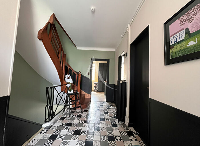 Maison 7 pièces à vendre - Fontenay-le-Comte, Centre-ville, Les Loges, La Pommeraie, La Sablière