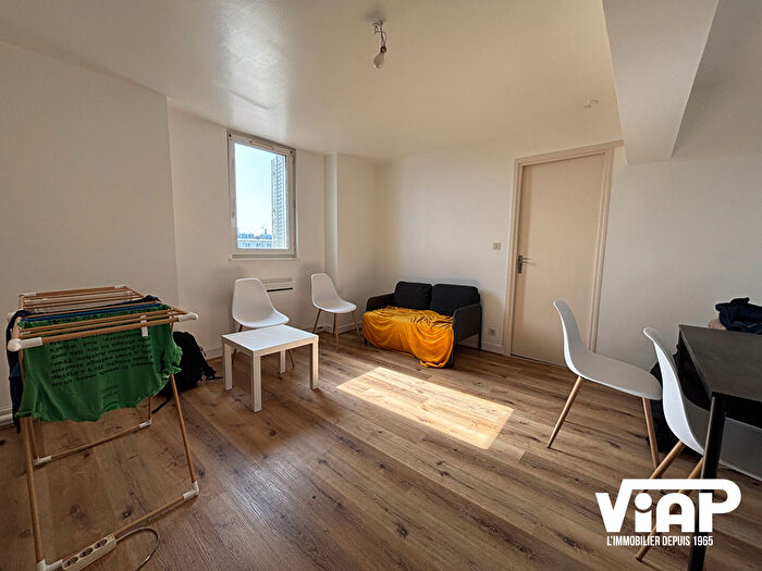 Limoges, Bénédictins, Montplaisir - Appartement 2 pièces à louer
