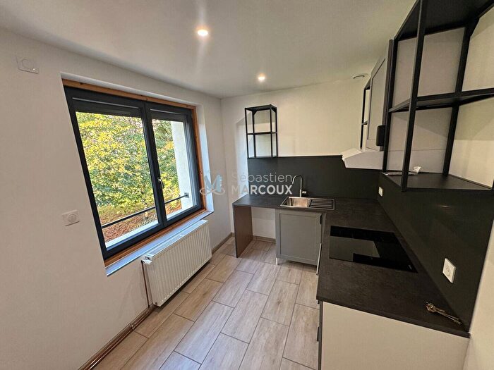 Appartement à louer - Boën-sur-Lignon - 3 pièces - 2 chambres