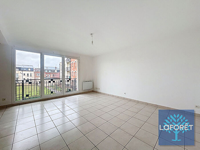 Appartement à louer - Valenciennes, Saint-Michel, Tertiales, Le Roleur - 2 pièces - 1 chambre