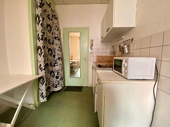 Appartement à louer - Léopold-Ville Vieille, Nancy - 1 pièce