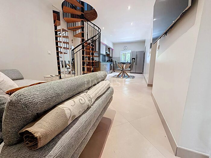 Maison 3 pièces à Roquebrune-Cap-Martin, Chemin du Vallonet, Val de Gorbio, Pinella, à vendre
