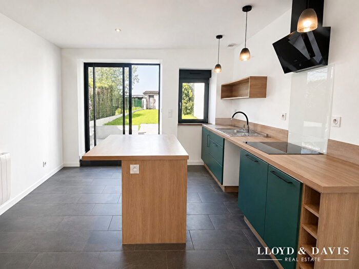 Saint-Martin-des-Tilleuls : Maison 3 pièces à vendre