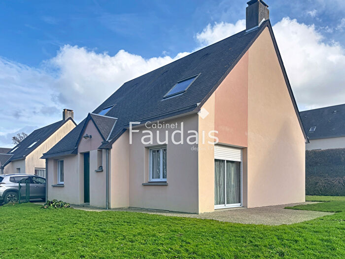 Maison à vendre - Saint-Lô, Sud - 6 pièces - 4 chambres