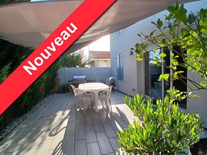 Maison à vendre - Feurs - 5 pièces - 3 chambres