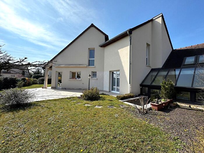 Maison à vendre - Ahuy - 6 pièces - 4 chambres