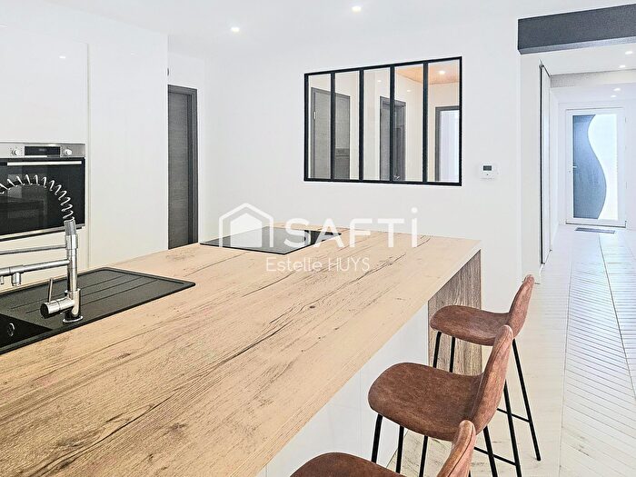 Appartement à vendre - Montbéliard, Faubourg, Mont-Chevis, Chiffogne, Citadelle - 4 pièces - 3 chambres