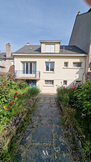 Maison à vendre - Angers, Les Hauts de Saint-Aubin - 5 pièces - 4 chambres