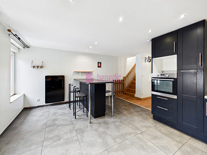 Appartement à vendre - Uckange - 5 pièces - 3 chambres