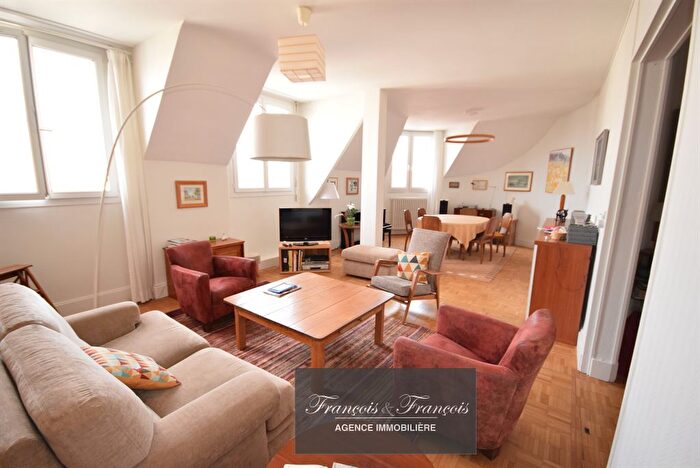 Appartement à vendre - Nantes, Centre-ville - 4 pièces - 3 chambres