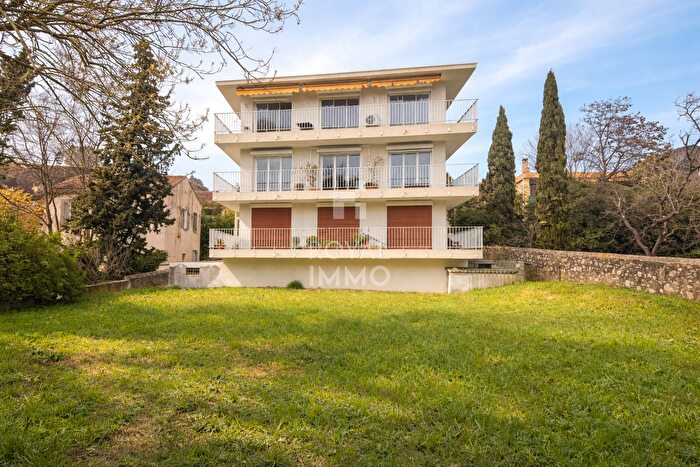 Appartement à vendre - Toulon, Aguillon - 2 pièces - 1 chambre