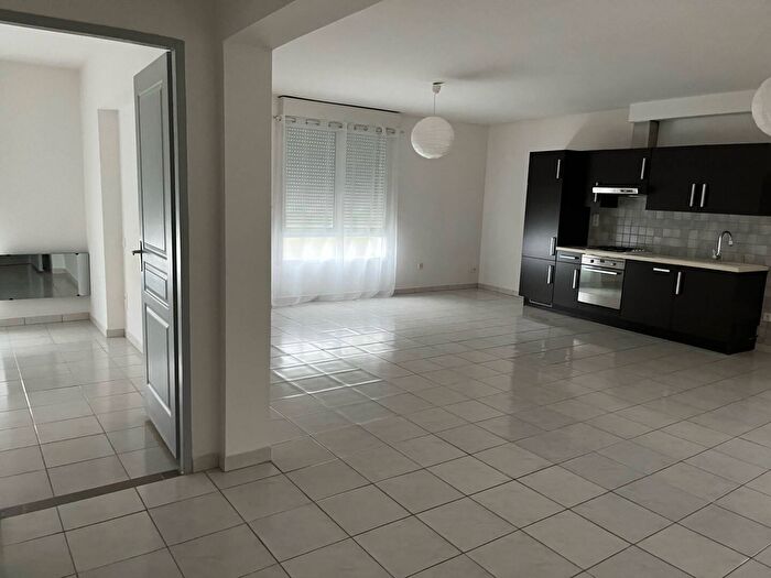 Maison à louer - Alès - 3 pièces - 2 chambres