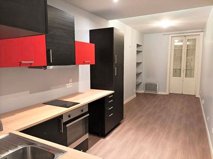 Bellecombe, Lyon 6ème arrondissement : Appartement 2 pièces à louer