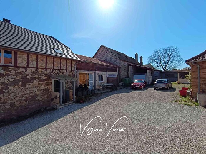 Maison à vendre - Cublac - 7 pièces - 3 chambres