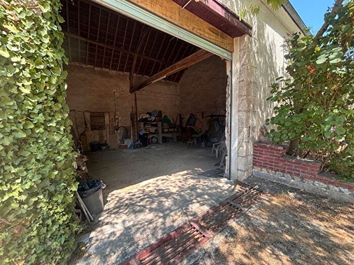 Trouy : Maison 1 pièce à vendre