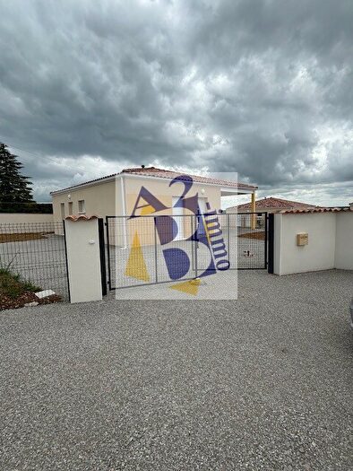 Maison à louer - Brie - 4 pièces - 3 chambres