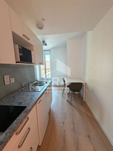 Lons-le-Saunier, Gare, Préfecture, Salines : Appartement 1 pièce à louer