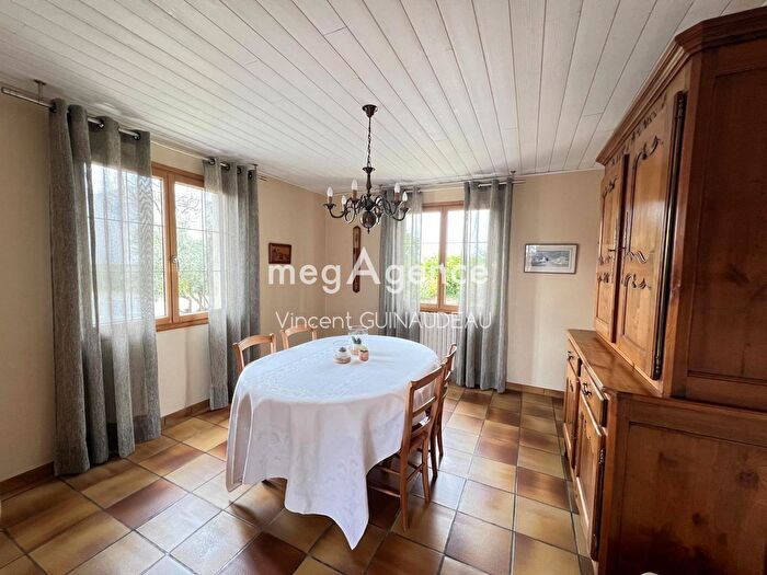 Maison à vendre - Le May-sur-Èvre - 5 pièces - 3 chambres