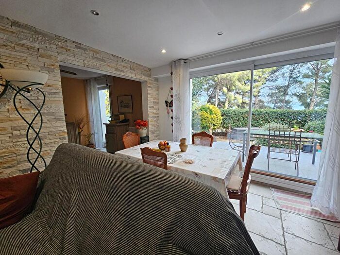 Appartement à vendre - Martigues, Figuerolles, Touret de Vallier - 6 pièces - 5 chambres