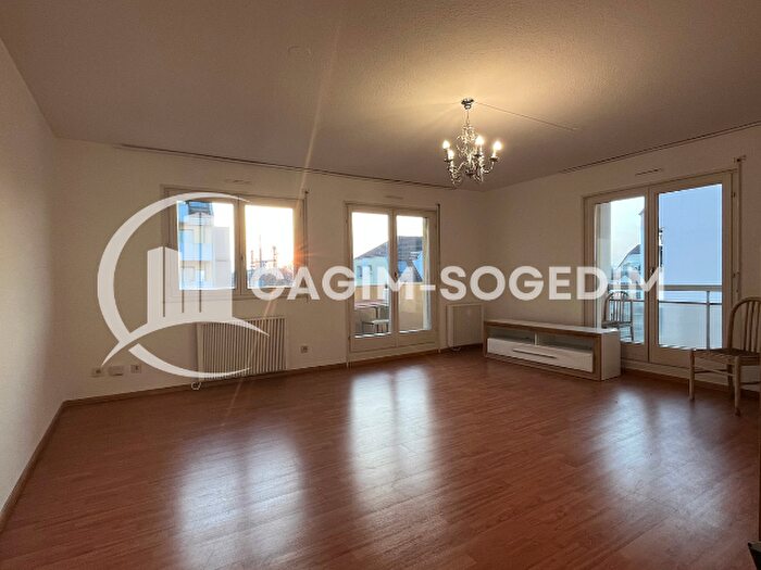 Appartement à louer - Saint-Louis, Centre-ville - 3 pièces - 2 chambres