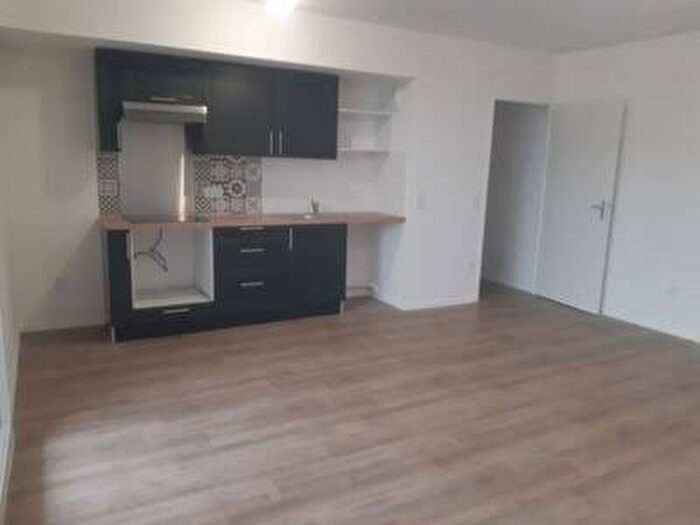 Appartement à louer - Tarterêts Sud, Corbeil-Essonnes - 3 pièces - 2 chambres