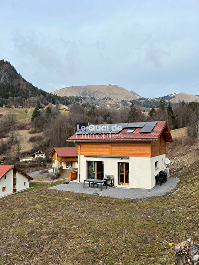 Maison à vendre - Le Bouchet-Mont-Charvin - 5 pièces - 1 chambre