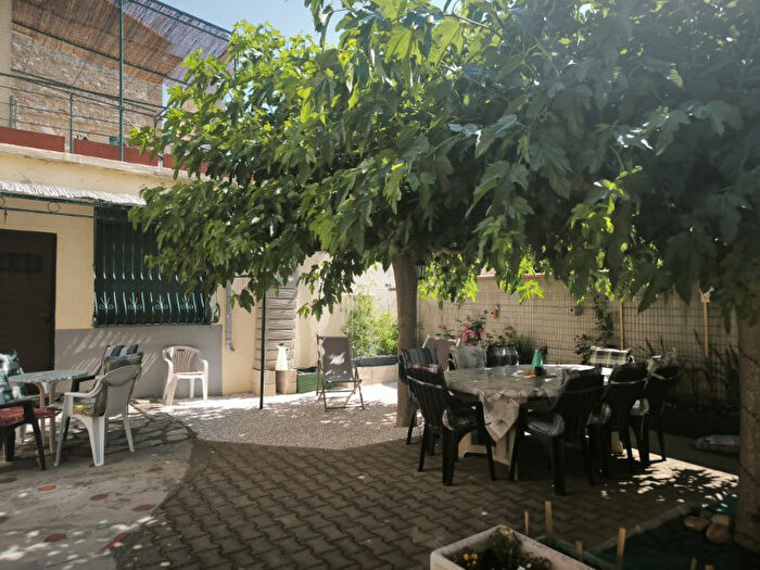 Maison à vendre - Saint-Hippolyte - 5 pièces - 4 chambres