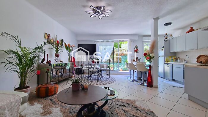 Appartement 3 pièces à vendre - Hyères, Pyanet
