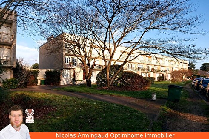 Appartement à vendre - Antony, Croix de Berny - 3 pièces - 2 chambres