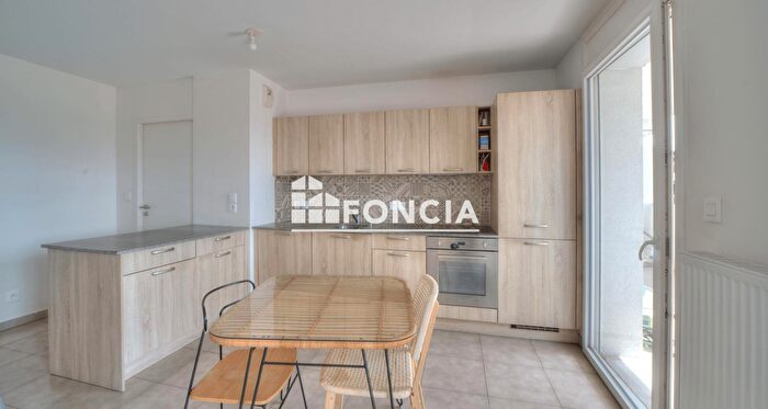 Appartement 3 pièces à Saint-Genis-Pouilly, à vendre