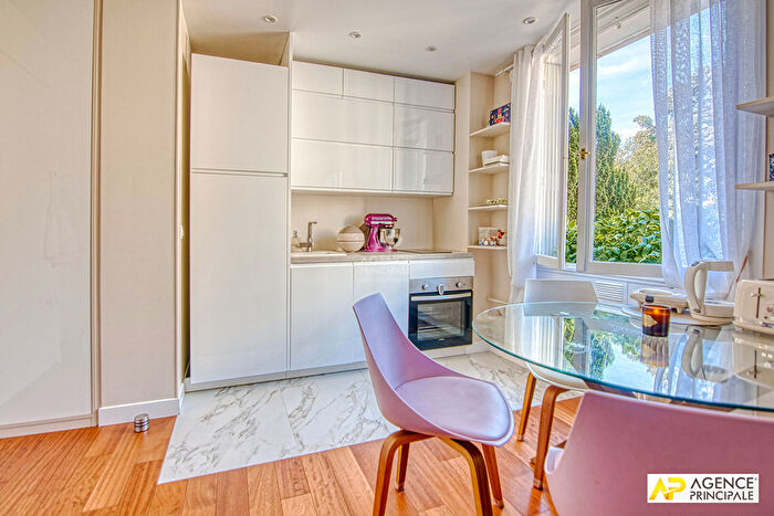 Appartement 1 pièce à vendre à Versailles, Porchefontaine